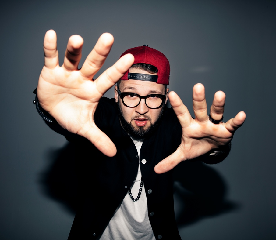 Mineo to Continue U-Church Series - Lee University