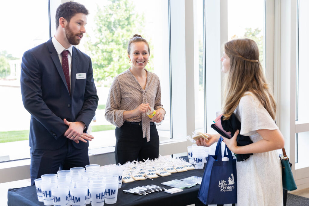 School of Business Hosts Recruiting and Networking Event - Lee University