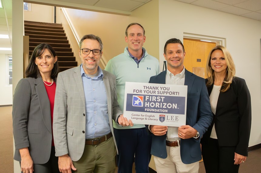 First Horizon Provides Grant for CELL - Lee University