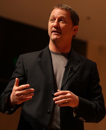Former NFL Player Don Beebe to Speak in Chapel Tuesday - Lee University