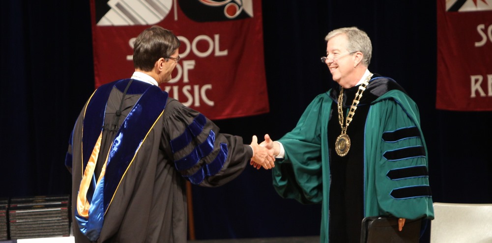 Dorman Inspires Lee Grads - Lee University