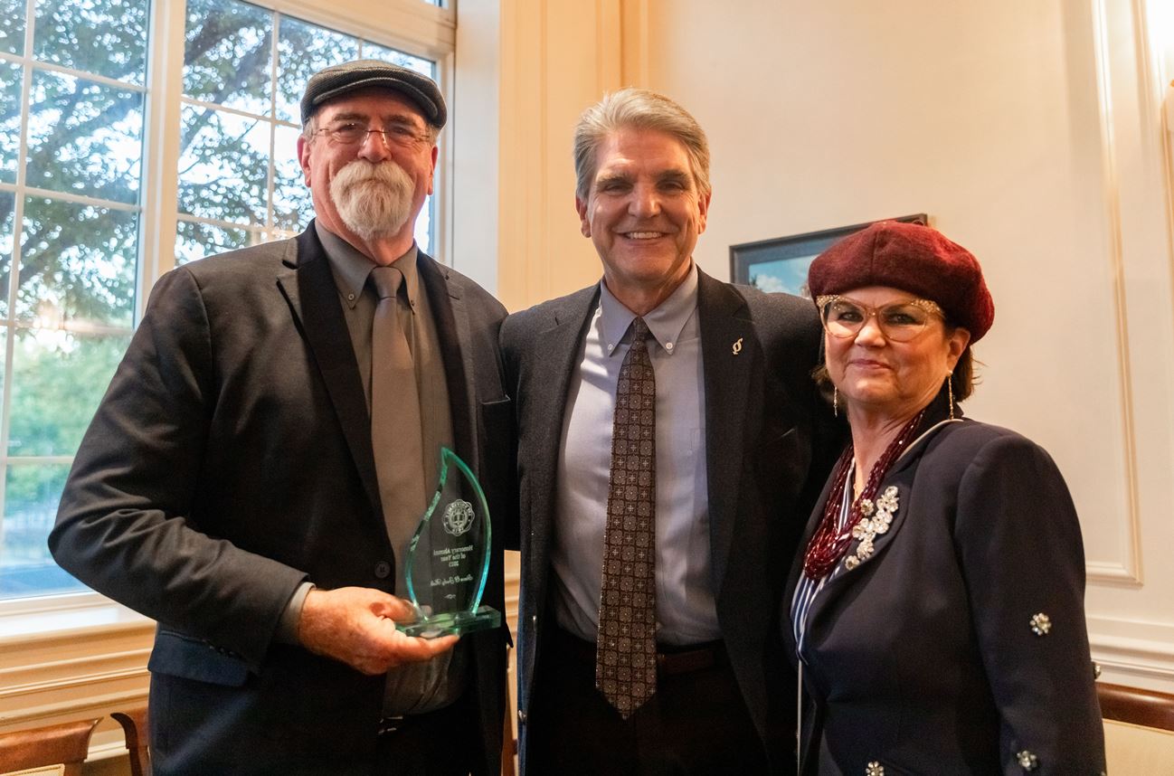 Holts Named Honorary Alums of the Year - Lee University