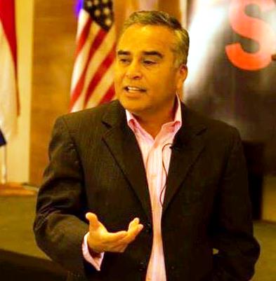 Jasso Presents at Maxwell Leadership Conference in Paraguay - Lee ...