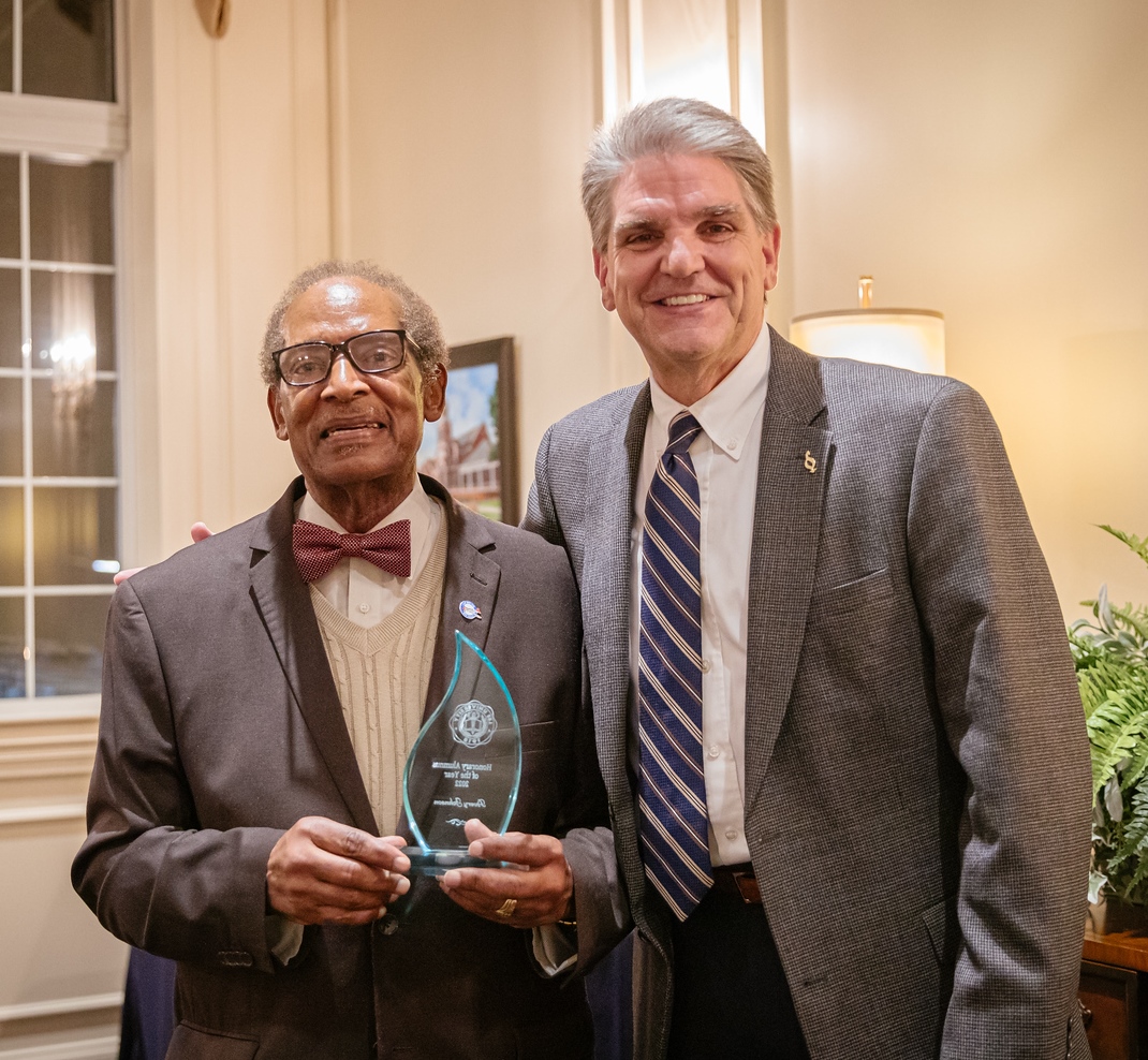 Lee Names Johnson Honorary Alumnus of the Year - Lee University