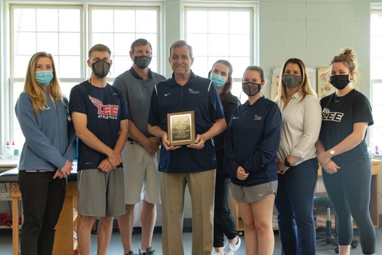 Lee Athletic Trainers Persevere, Collaborate Through Difficult COVID ...