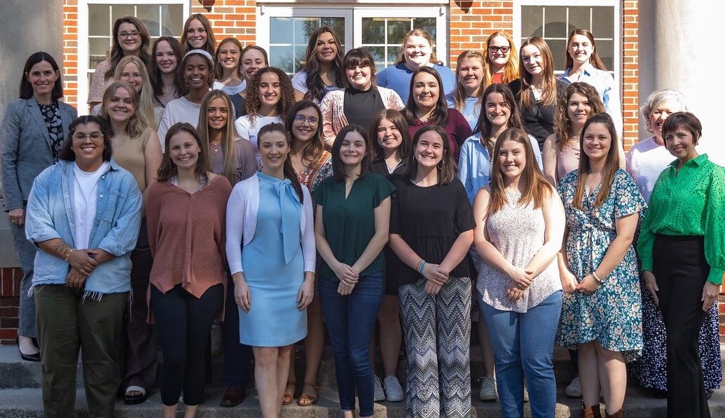 Lettie Pate Seniors Honored - Lee University