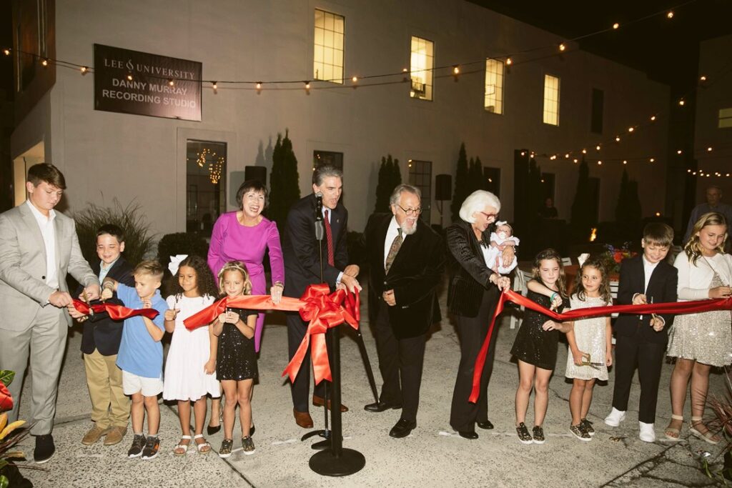 Danny Murray Recording Studio Dedicated - Lee University