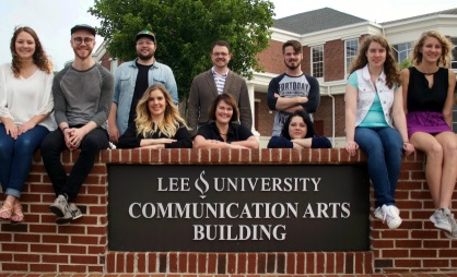 Comm Students Travel to Ukraine to Support the Displaced - Lee University