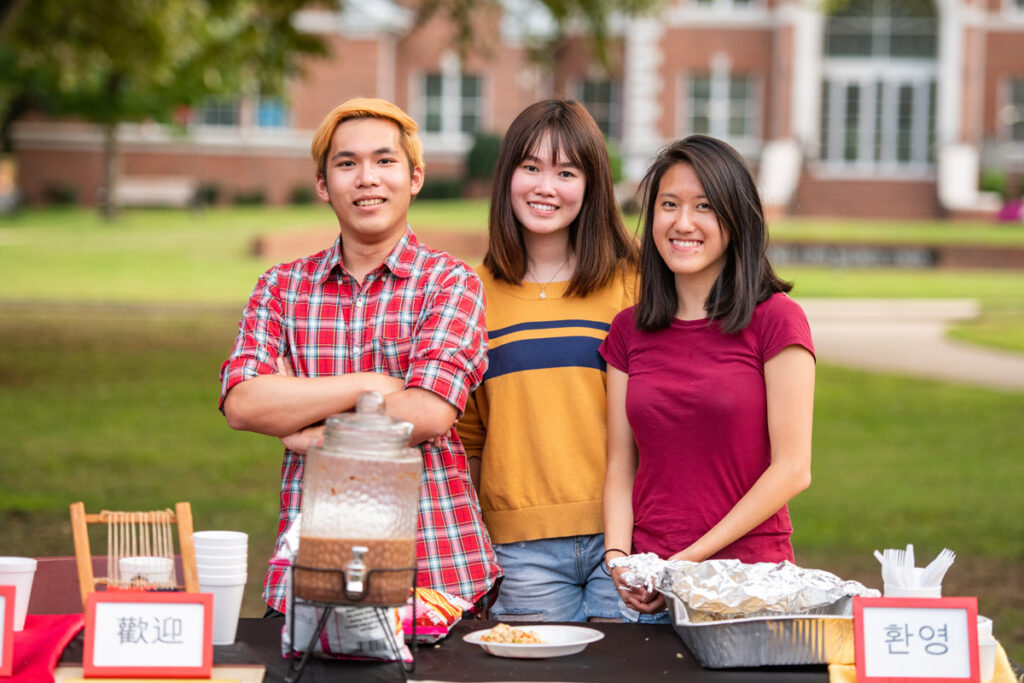 International Admissions - Lee University